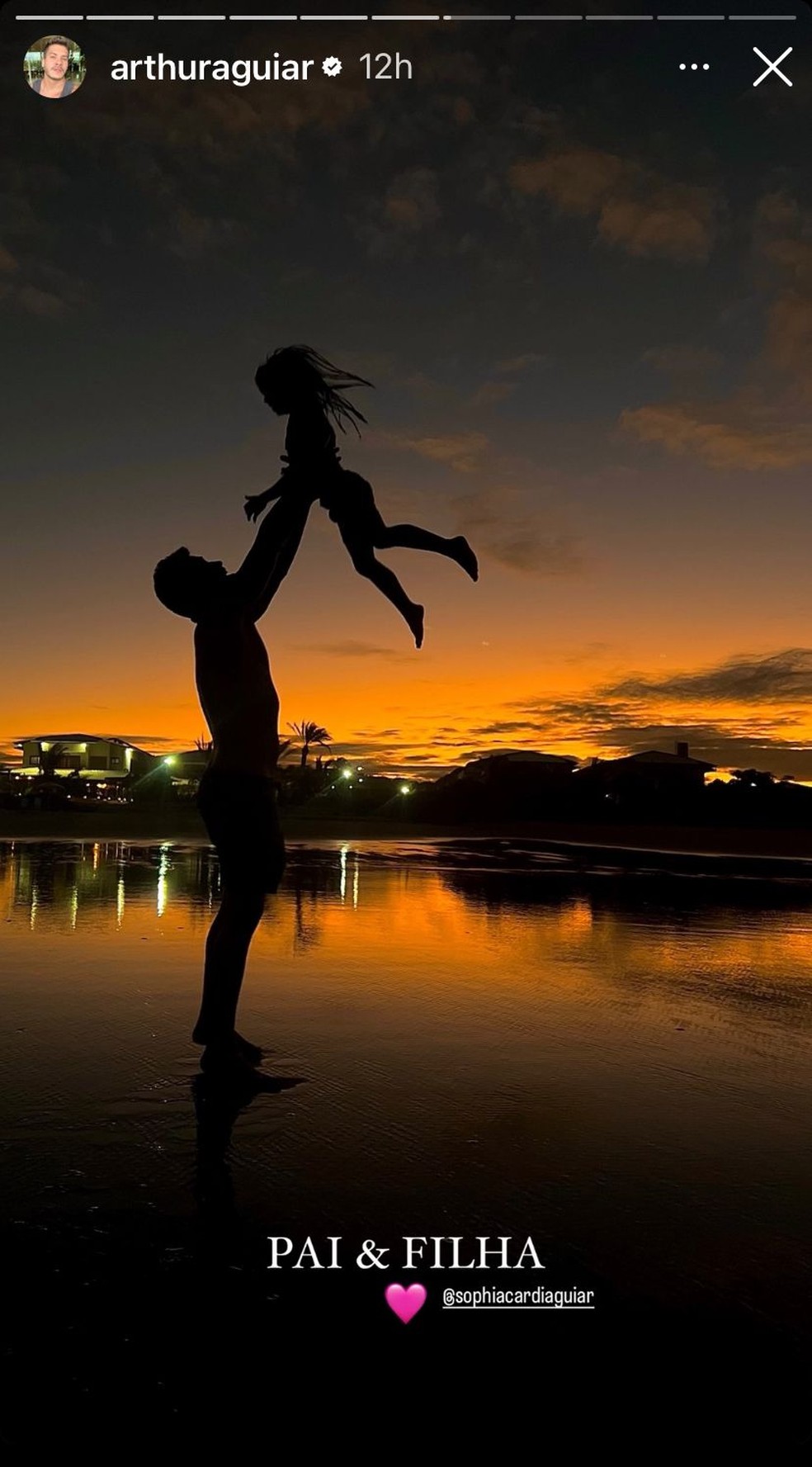 Arthur Aguiar posta foto com filha e alfineta Maíra Cardi e Thiago ...