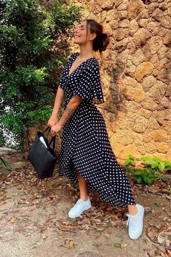 Look com tênis branco, o must-have do seu guarda-roupa