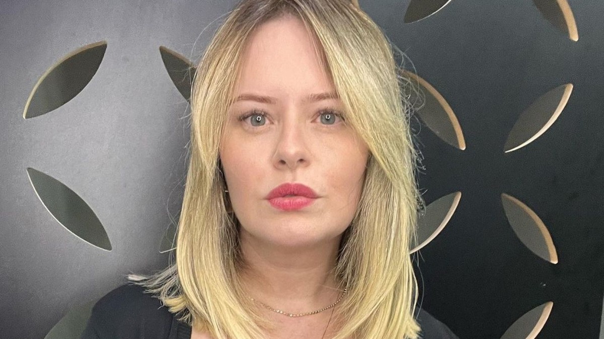 'Outra mulher': Mari Bridi muda visual, surpreende fãs e recebe elogios ...