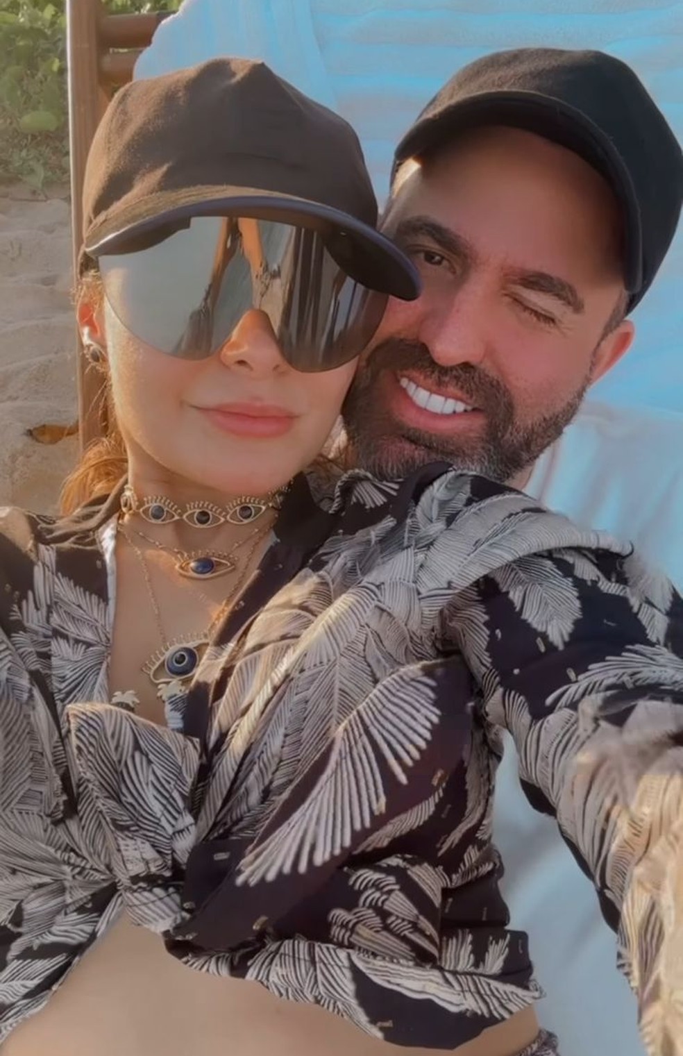 Maraisa e Fernando Mocó curtem mini-férias em hotel de Trancoso com vista paradisíaca e diárias ...