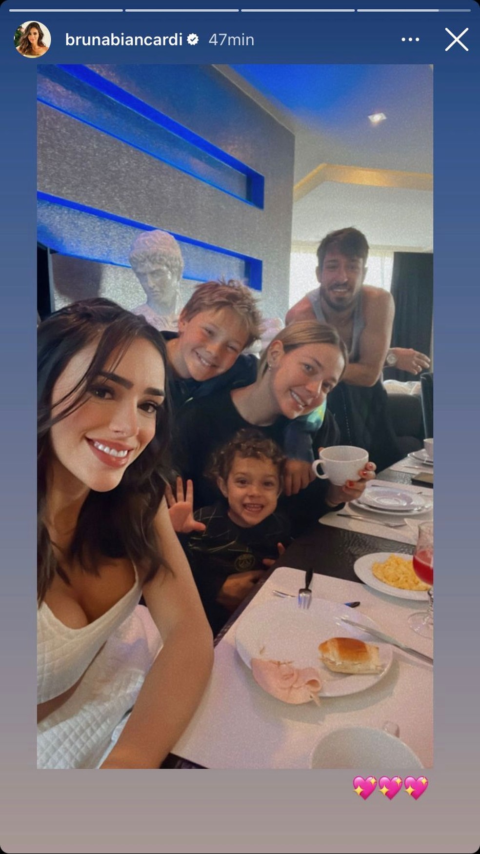 Bruna Biancardi, Davi Lucca, filho de Neymar, e Carol Dantas aparecem ...