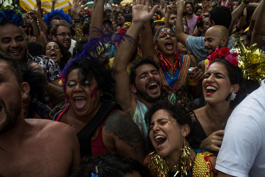 Bloco de Carnaval sem perrengue: 8 dicas para curtir em segurança (e na ...