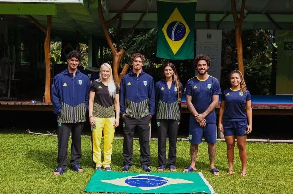 João Chianca e Luana Silva: surfistas brasileiros na disputa por ...