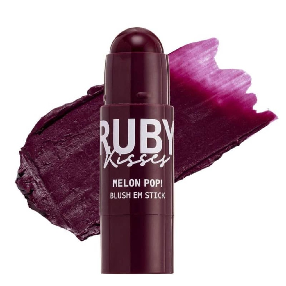 9 maquiagens para apostar na tendência “berry makeup”