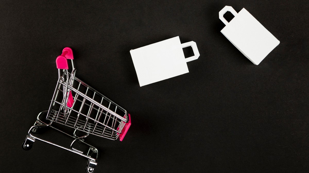 Quem são as 'clepto girls'? Adolescentes viralizam ao compartilharem ...