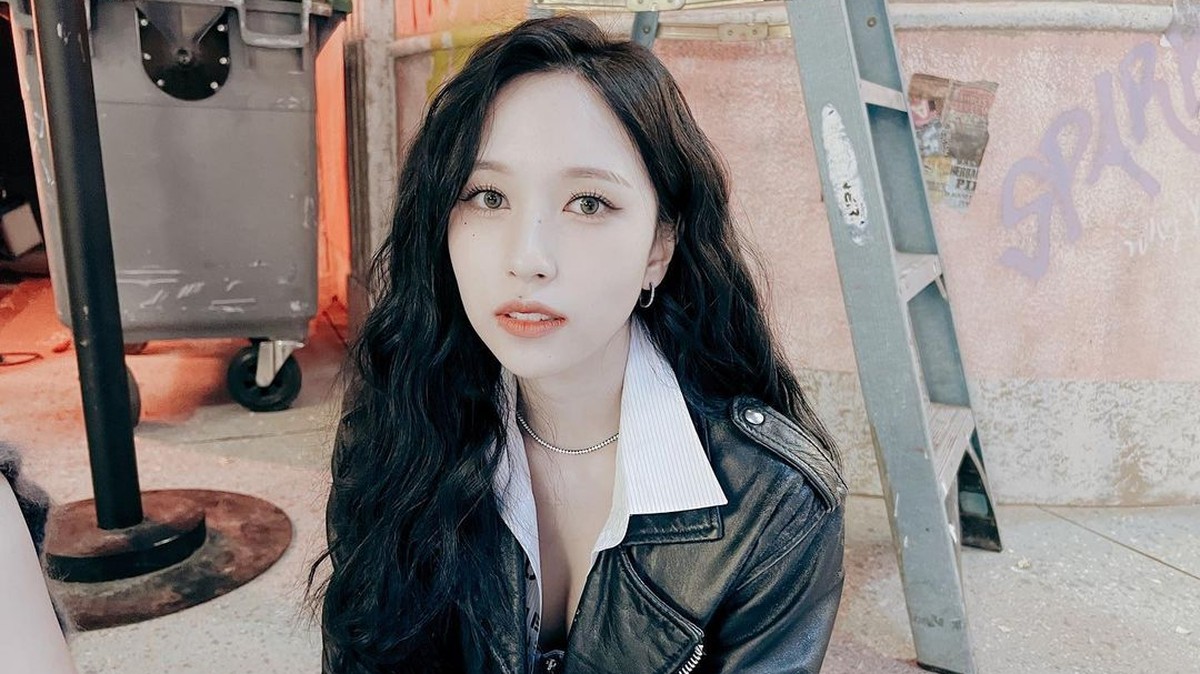 Mina, do grupo de K-pop TWICE: 10 looks para se inspirar