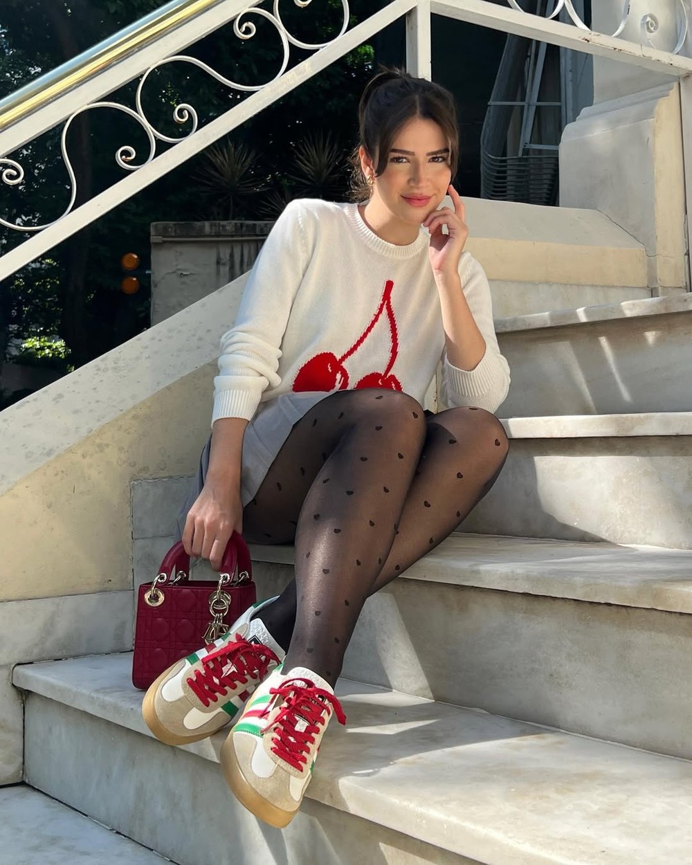 Tênis colorido: veja os modelos queridinhos das celebridades fashionistas