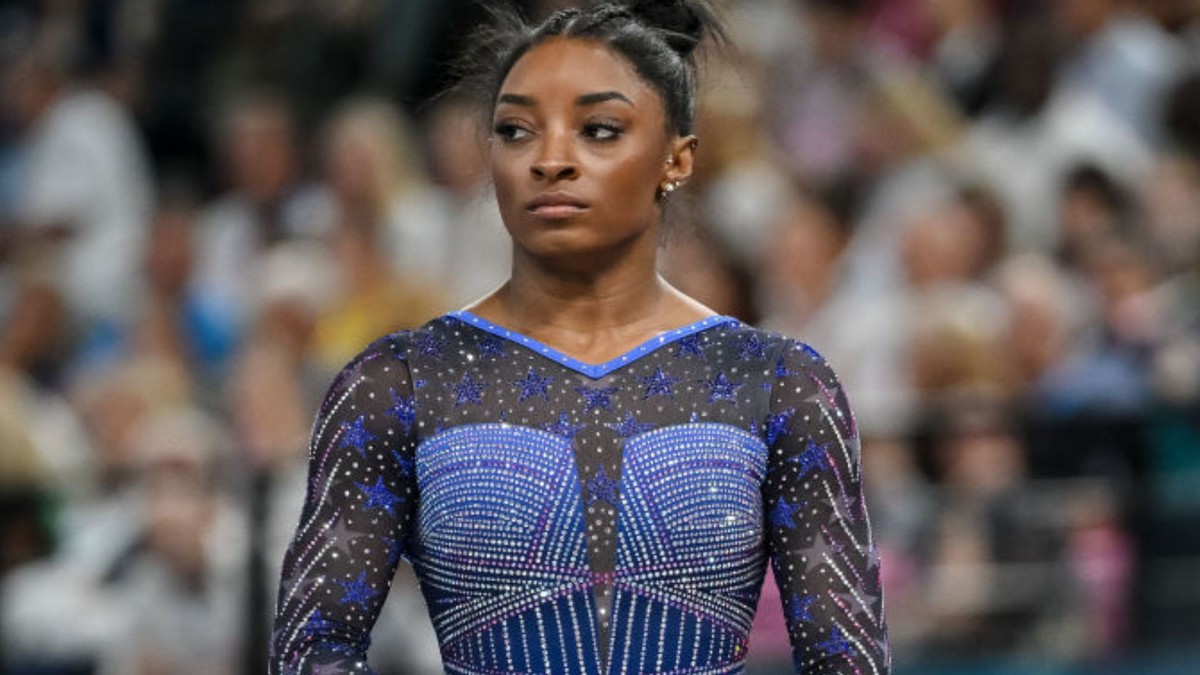 Por que Simone Biles não dá entrevistas para outros países durante as ...