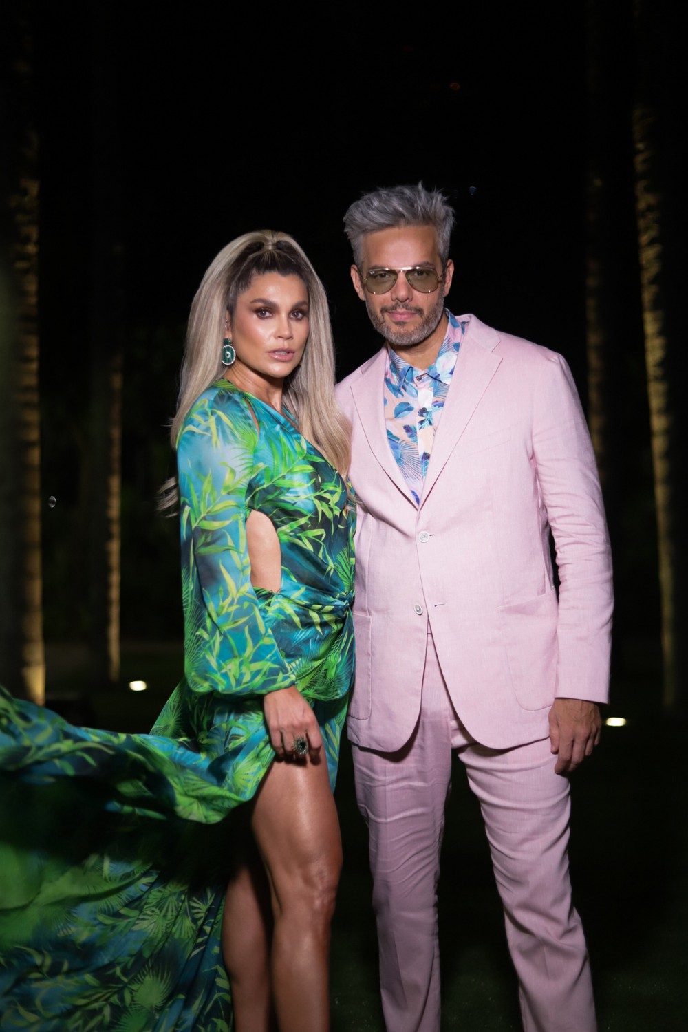 Flávia Alessandra usa vestido icônico de Jennifer Lopez da Versace em ...