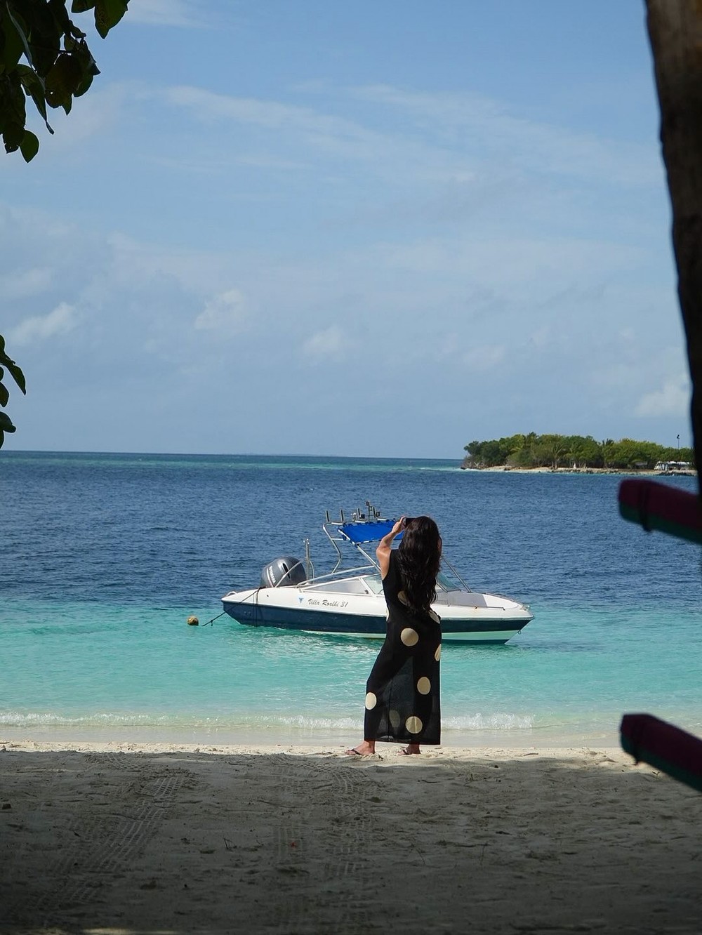 Pâmella Holanda posa com DJ Ivis e é criticada por reatar casamento após denúncia de agressão ...