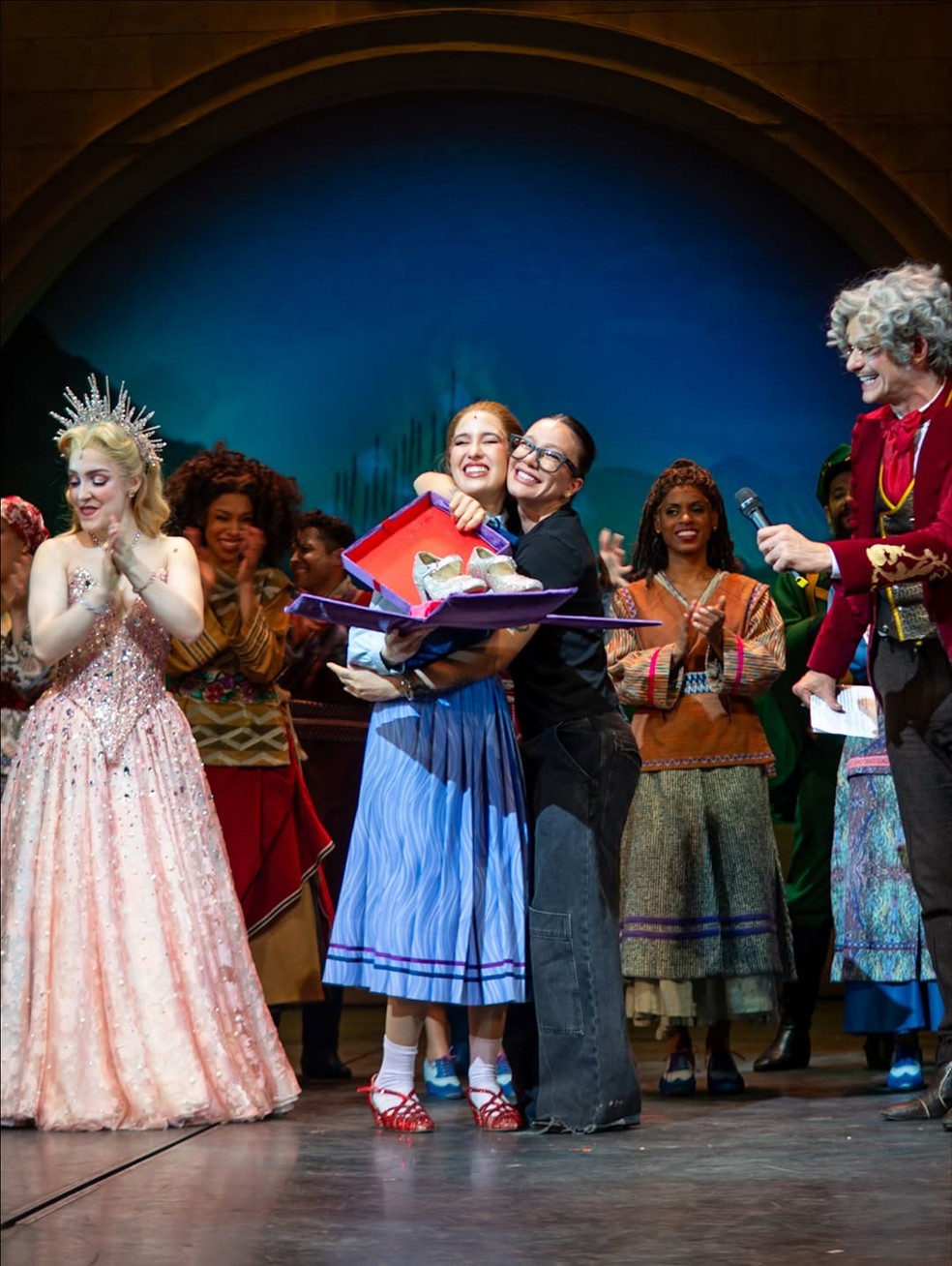 Priscilla celebra participação inédita em musical: 'Estava difícil de ...