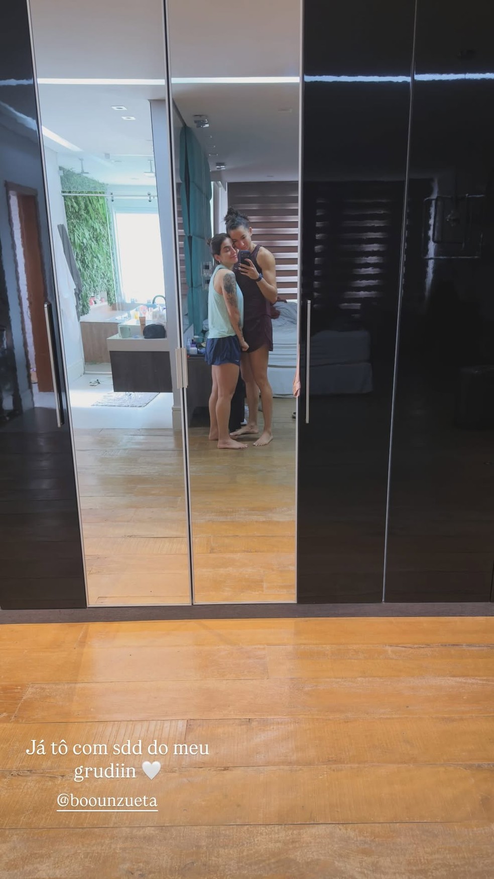 Gabi Guimarães divide registro romântico com Boo Unzueta: 'Meu grudinho'