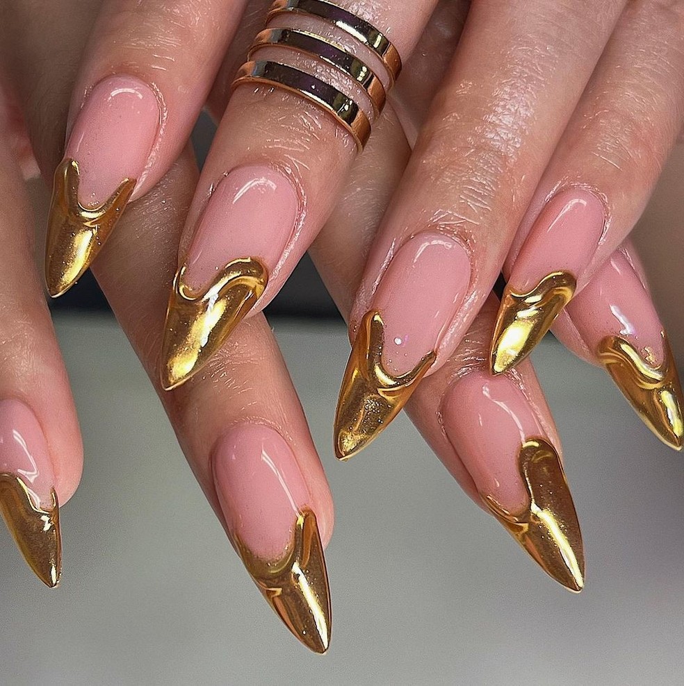 Unhas decoradas stiletto: 20 estilos para inspirar a sua manicure
