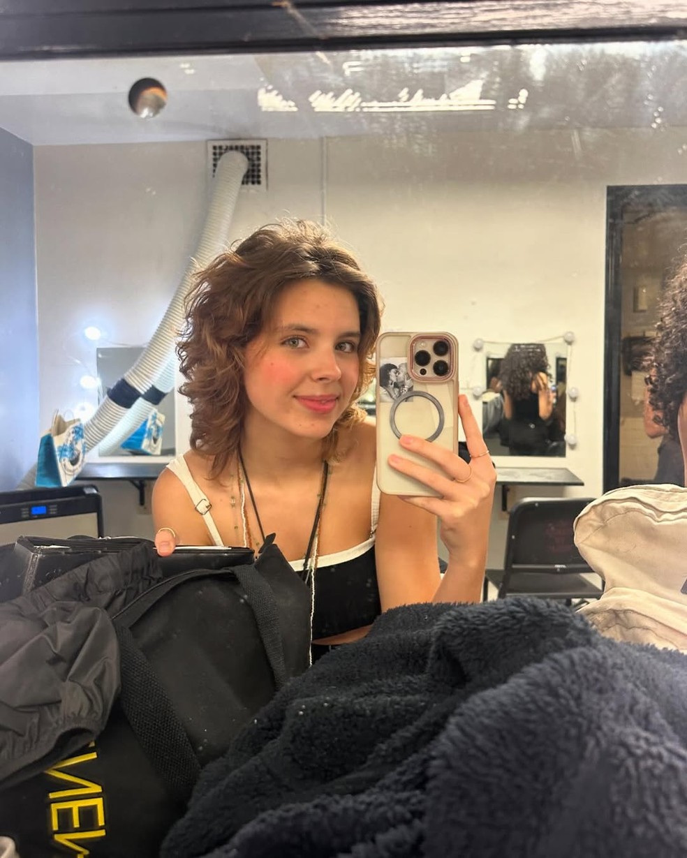 Em 'dump' de fotos do mês, Flor Gil relembra mês agitado em Nova York e ...