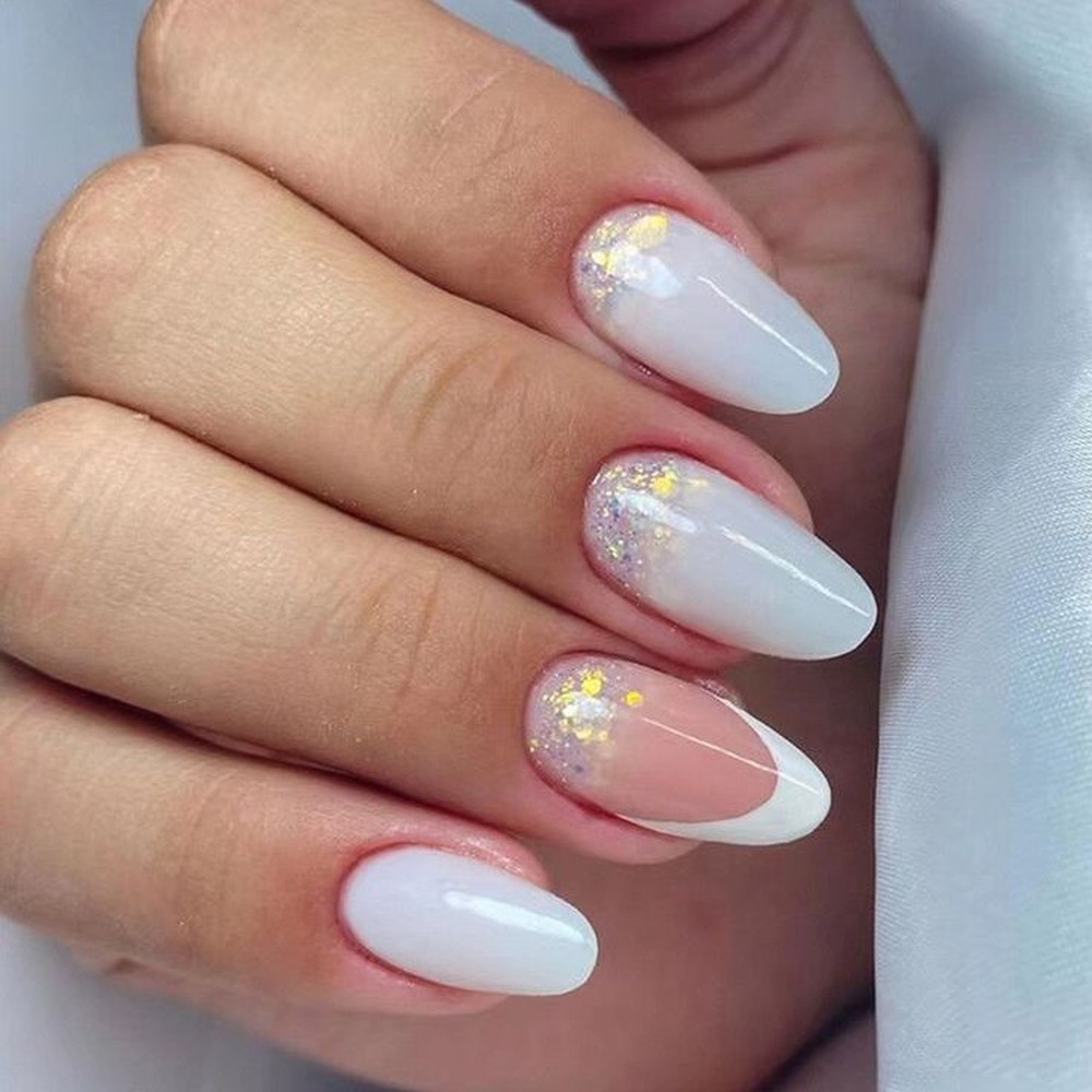 Unhas redondas decoradas: 30 inspirações que vão desde esmaltação ...