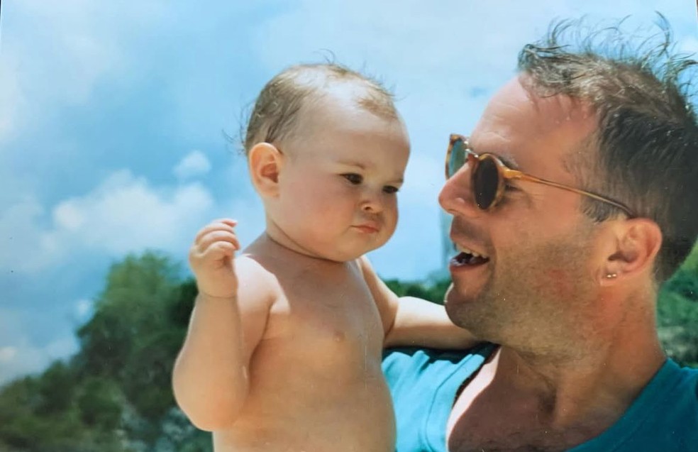 Filha de Bruce Willis e Demi Moore, Rumer homenageia o ator no Dia dos ...