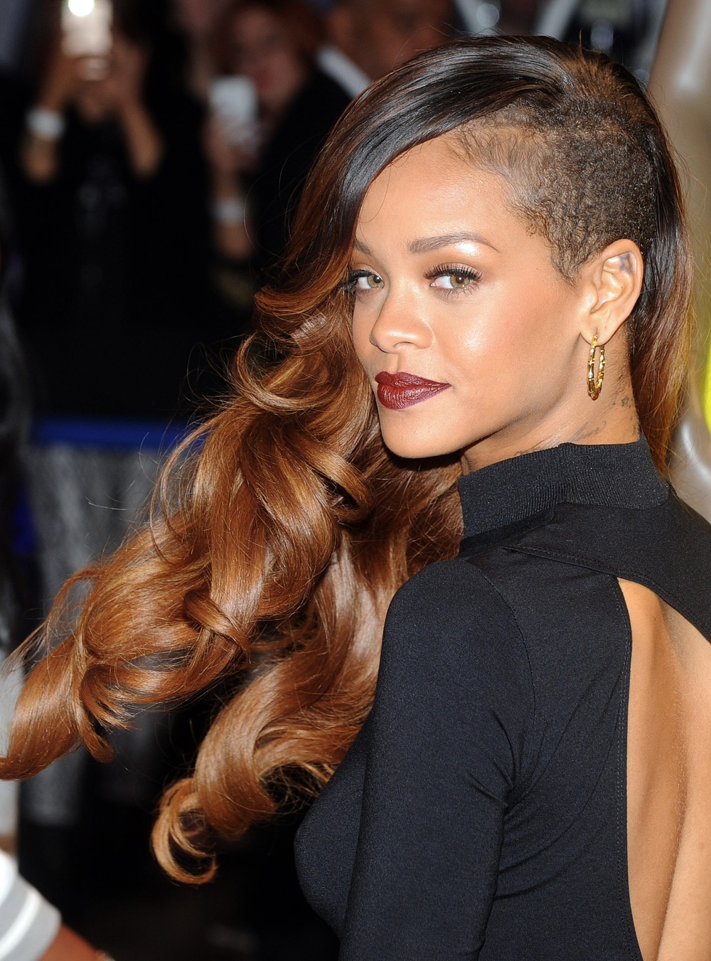 Os 8 cortes e cores de cabelo mais icônicos de Rihanna