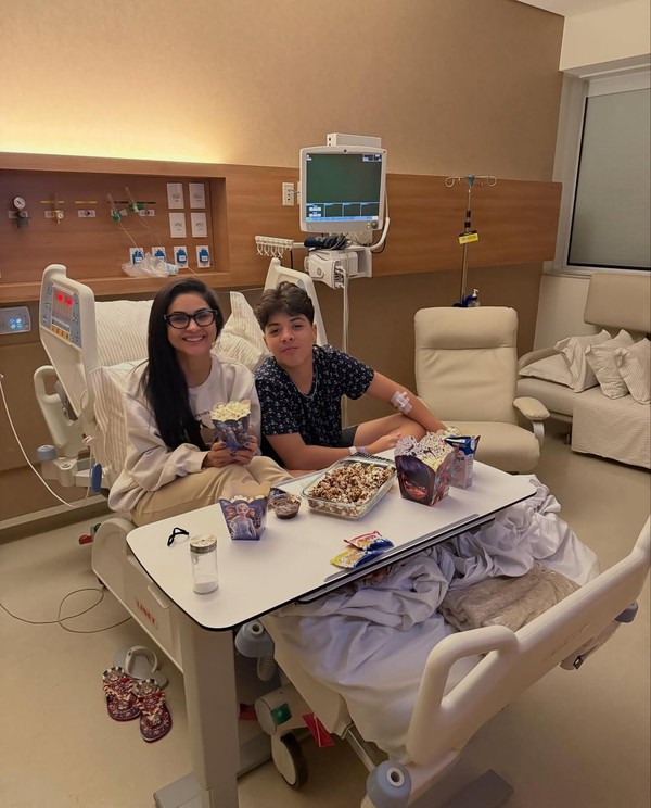 Mileide Mihaile celebra vida do filho após retirada de tumor cerebral ...