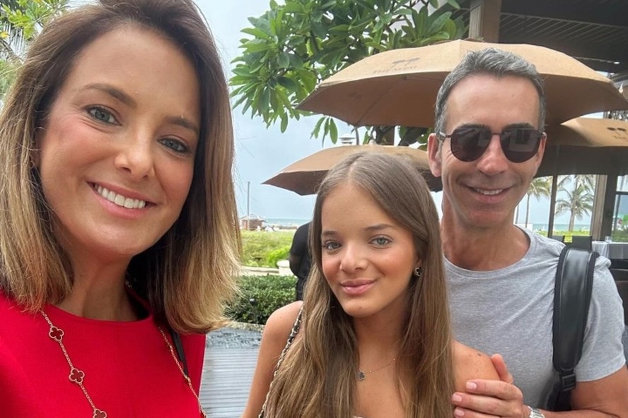 Ticiane Pinheiro, Rafaella Justus e Manuela ganham declaração de Cesar ...