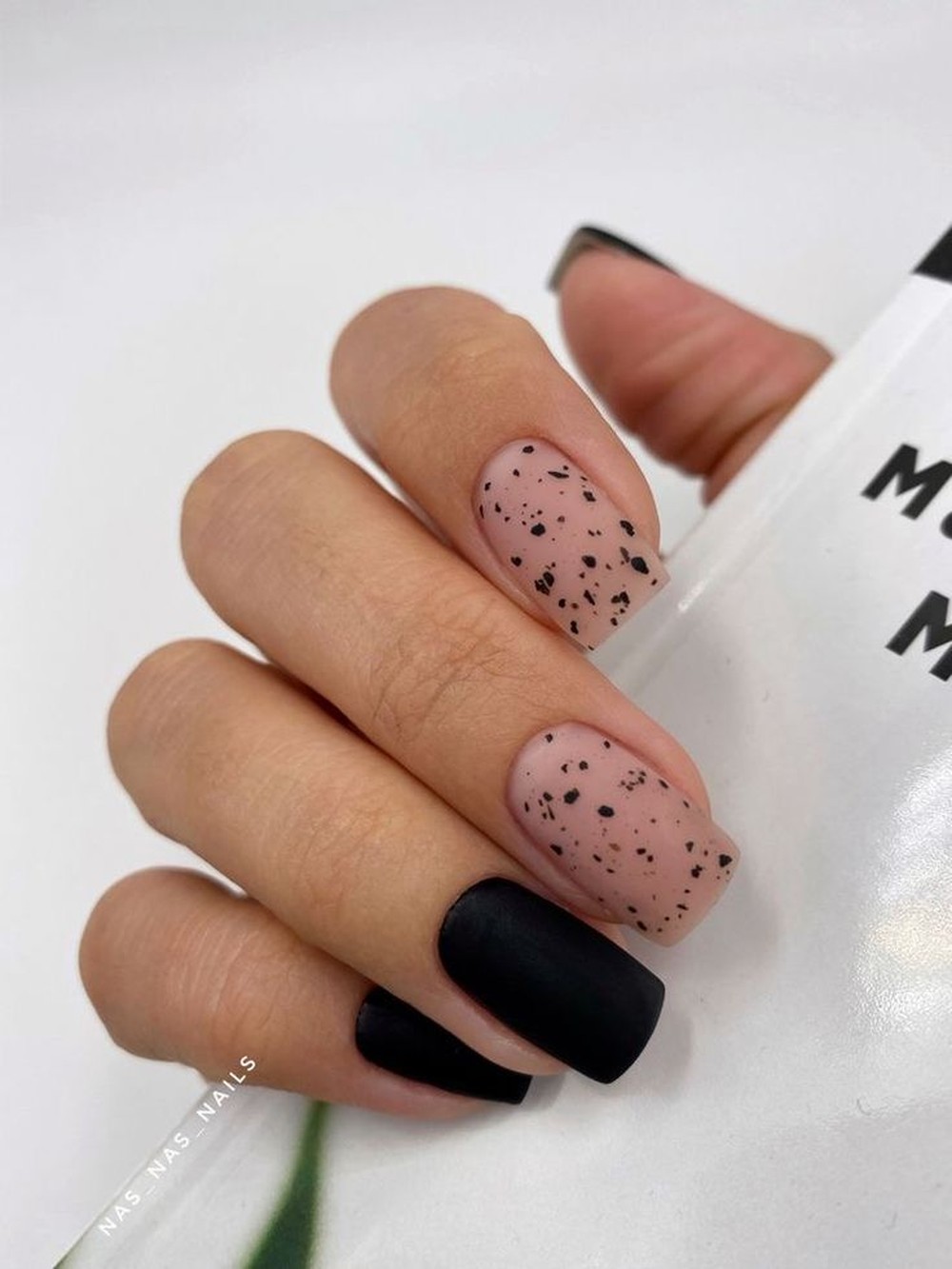 Unhas em gel decoradas simples: 45 ideias de decorações para você fazer ...