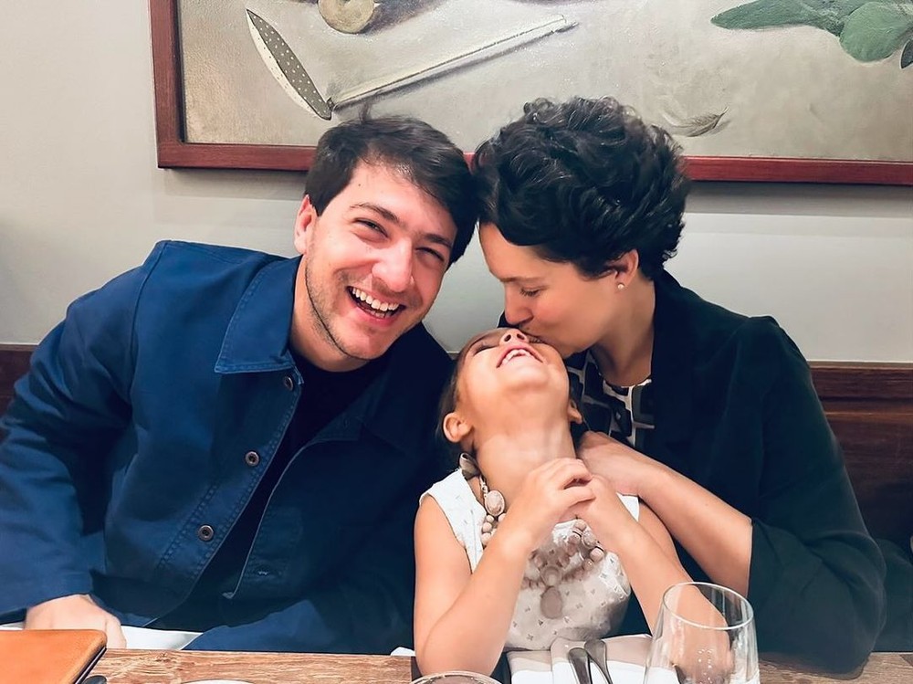 Cecília Malan publica fotos raras com o irmão temporão e brinca: 'Fui ...