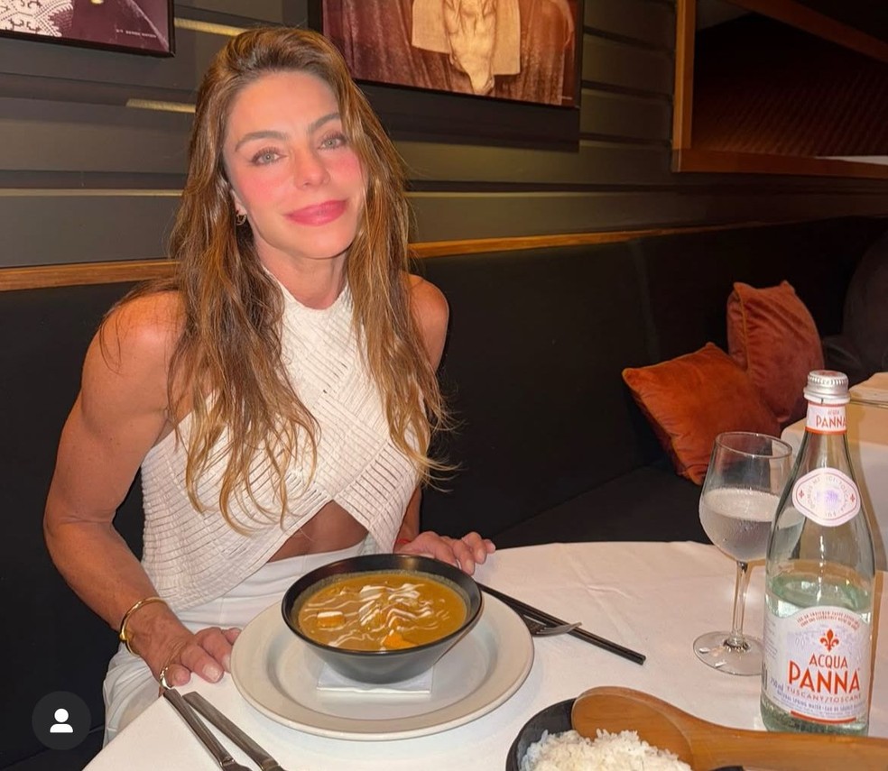 Daniella Cicarelli abre álbum de fotos ao lado do marido no caribe ...