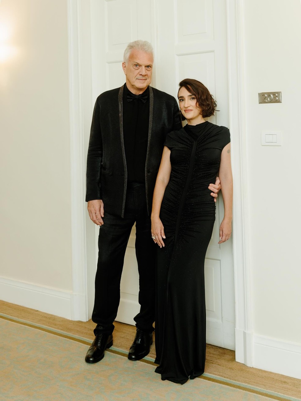 Maria Prata brinca ao publicar cliques raros com Pedro Bial em looks de ...