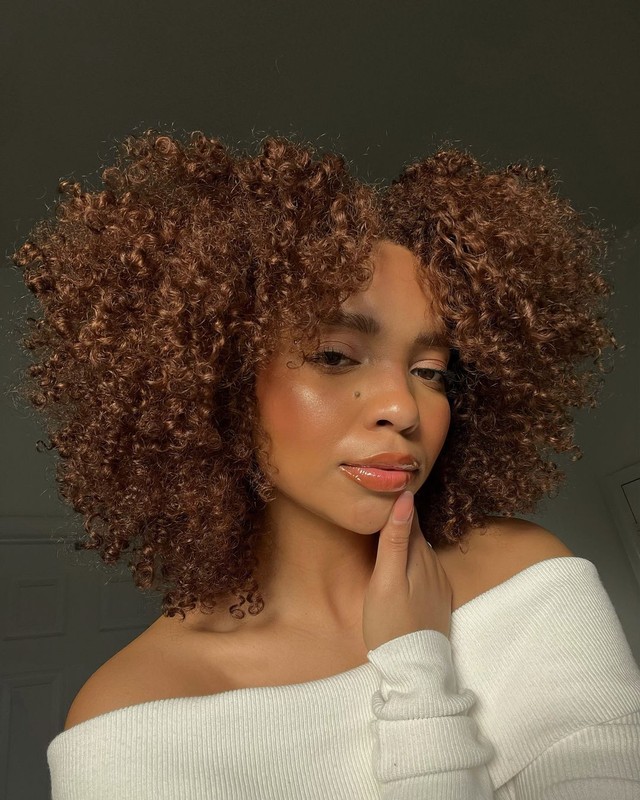 4 coisas que talvez você não saiba sobre o cabelo crespo 4A