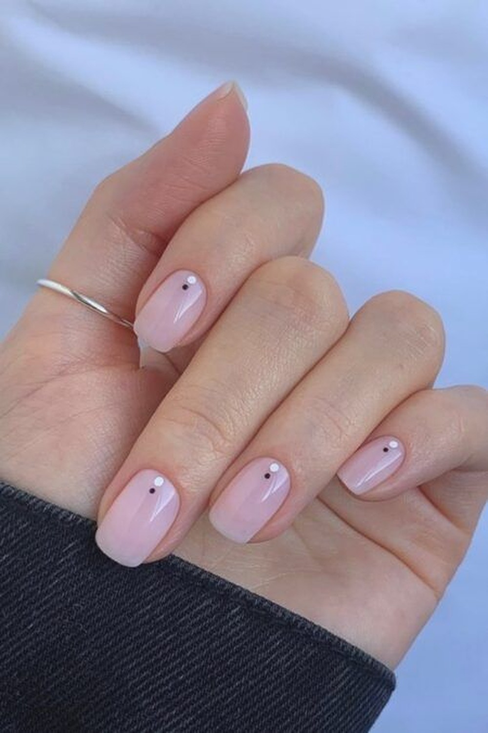Unha de gel quadrada decorada: ideias únicas e delicadas para se inspirar