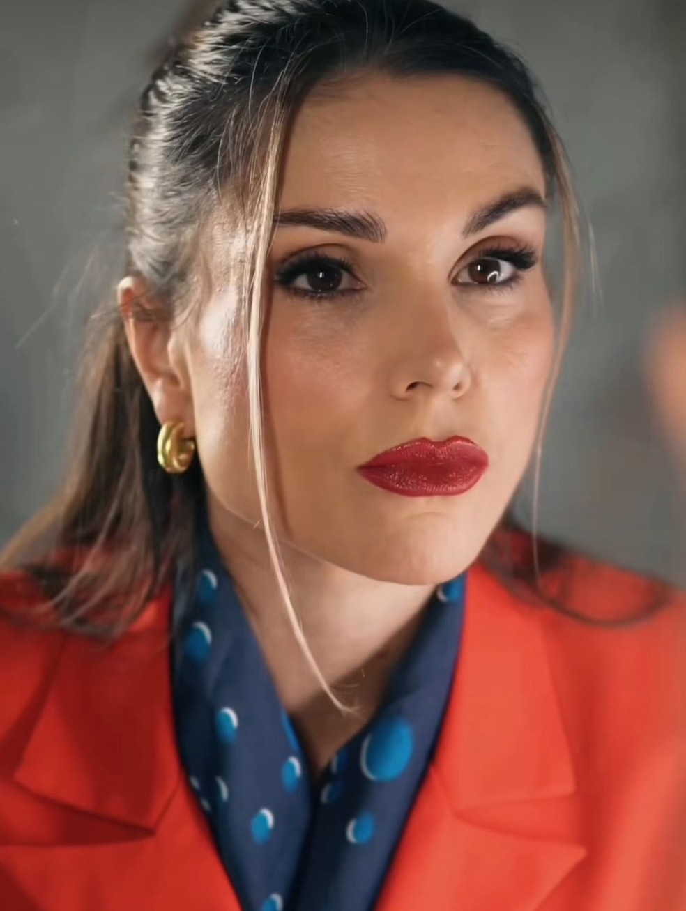 Ex-BBB Flávia Viana surge irreconhecível como personagem de 'A ...