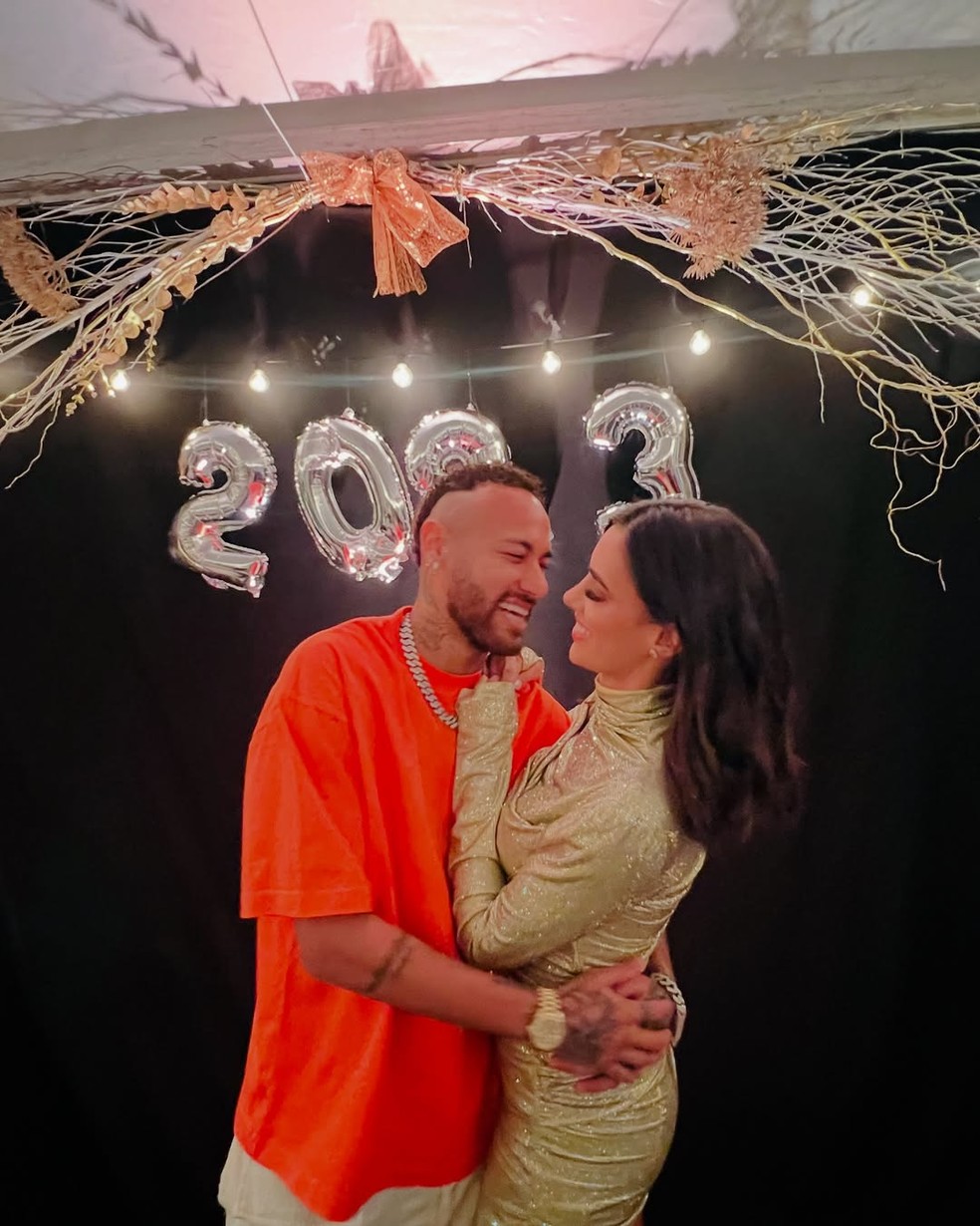 Bruna Biancardi revela nome da segunda filha com Neymar ao comemorar aniversário de 33 anos do ...