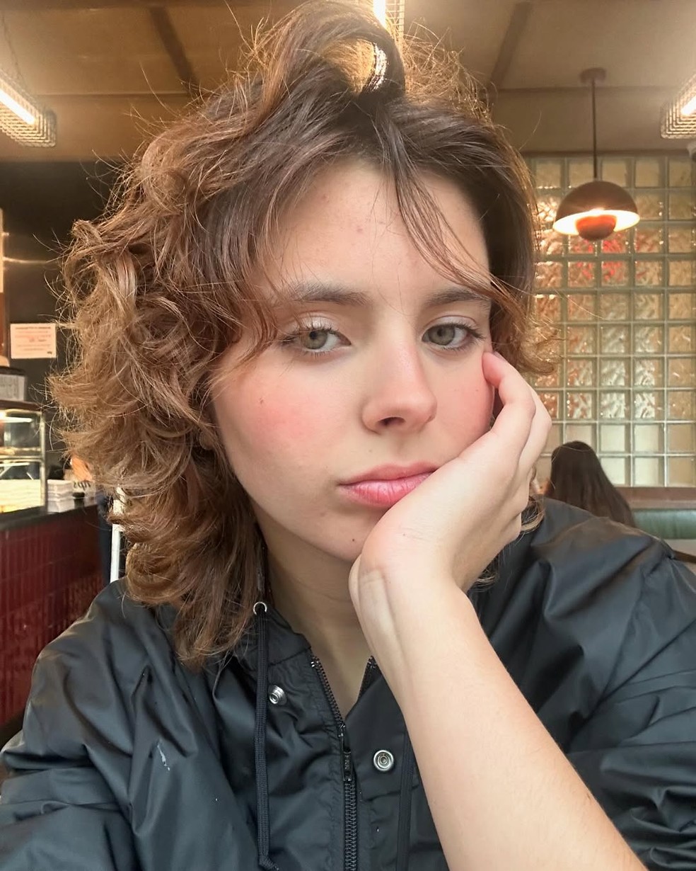 Em 'dump' de fotos do mês, Flor Gil relembra mês agitado em Nova York e ...