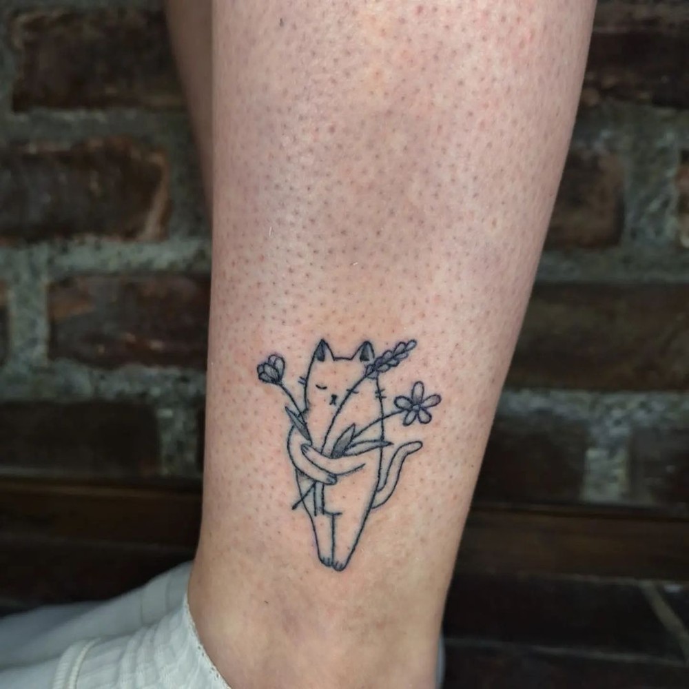As melhores inspirações de tatuagem de gato feminina para as ...