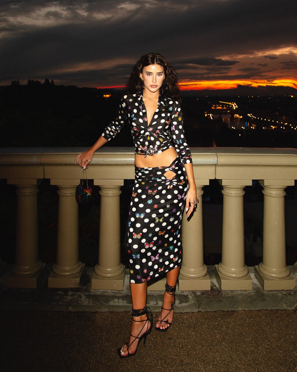 Livia marca presença em evento internacional em Firenze: 'Experiência ...