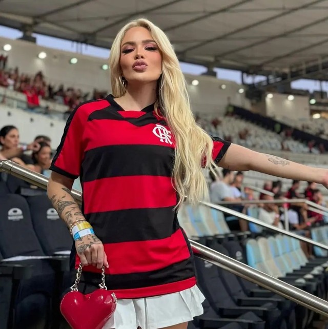 Amuleto da sorte, bolsa de Karoline Lima usada em jogos do Flamengo é ...