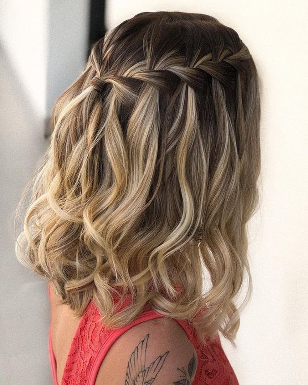 Penteado em cabelo curto para madrinha: inspirações que vão te deixar ...