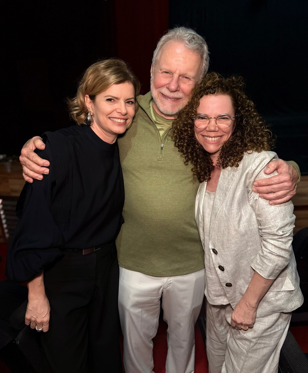 Jonas Bloch revela felicidade com conquistas das filhas, Deni e Débora ...