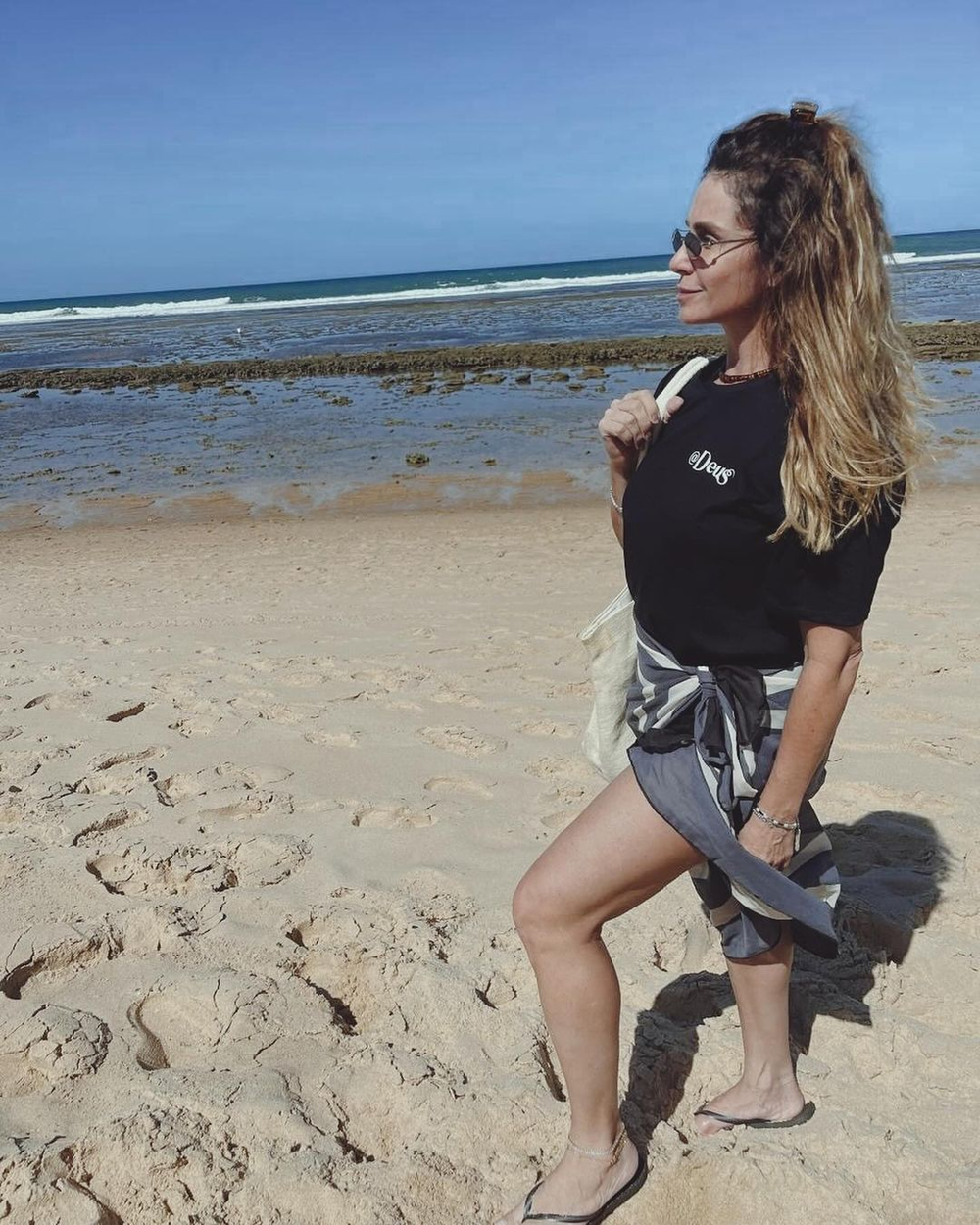 Giovanna Antonelli abre álbum de fotos na Bahia e fãs brincam: 'Que ...