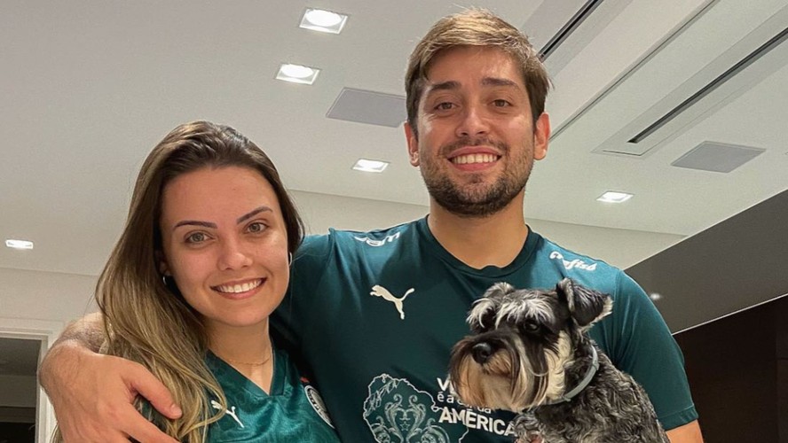 Viúva de piloto da Voepass compartilha homenagem em data especial: 'Continuará sendo nosso dia'