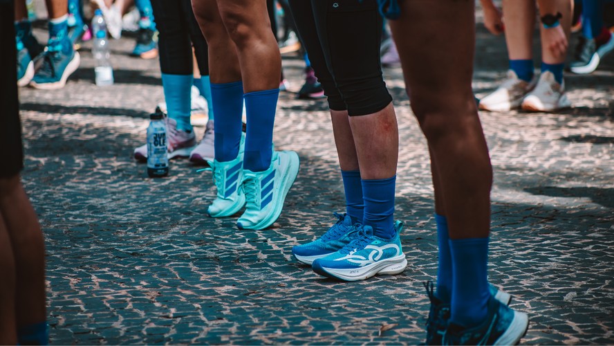 Meias azuis: como mulheres usam código de solteiros para flertar em ...