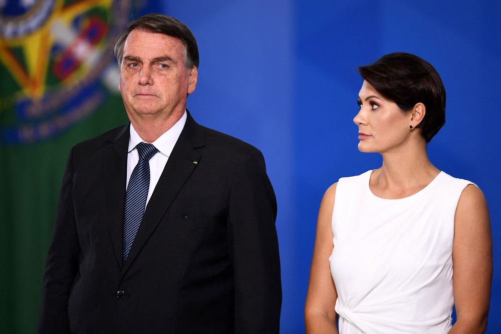 Com Bolsonaro inelegível, que lugar Michelle deve ocupar no cenário ...