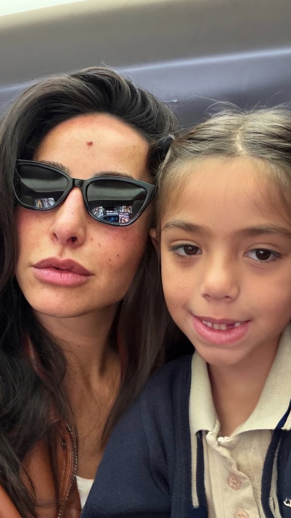 Sabrina Sato se derrete por filha, Zoe, e cachorros: 'Minhas meninas'