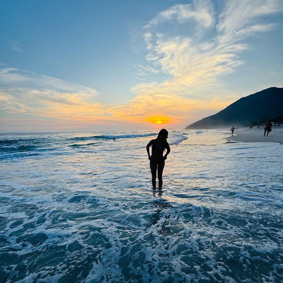 Key Alves abre álbum de fotos na praia e ganha elogios dos fãs: 'Beleza ...