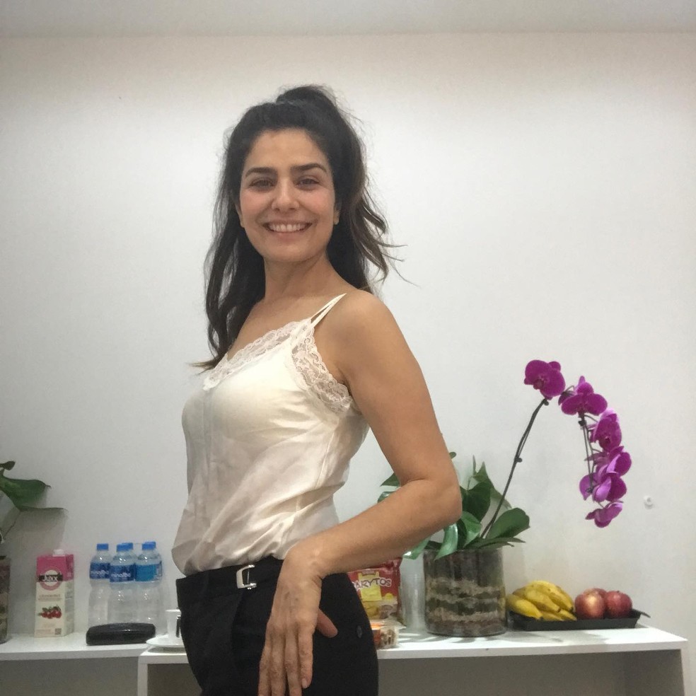 Leticia Sabatella posa com look natural e recebe enxurrada de elogios ...