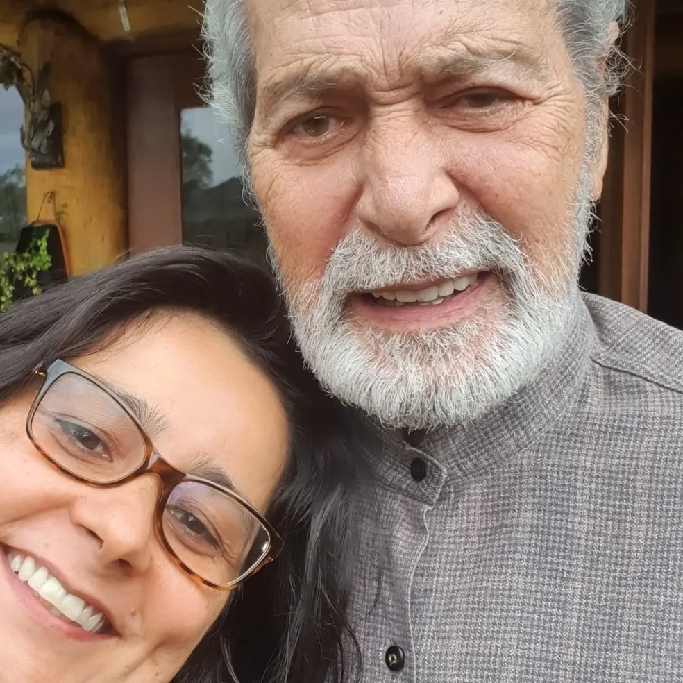 Filha de Débora Duarte e Gracindo Júnior aparece em fotos raras ao lado ...