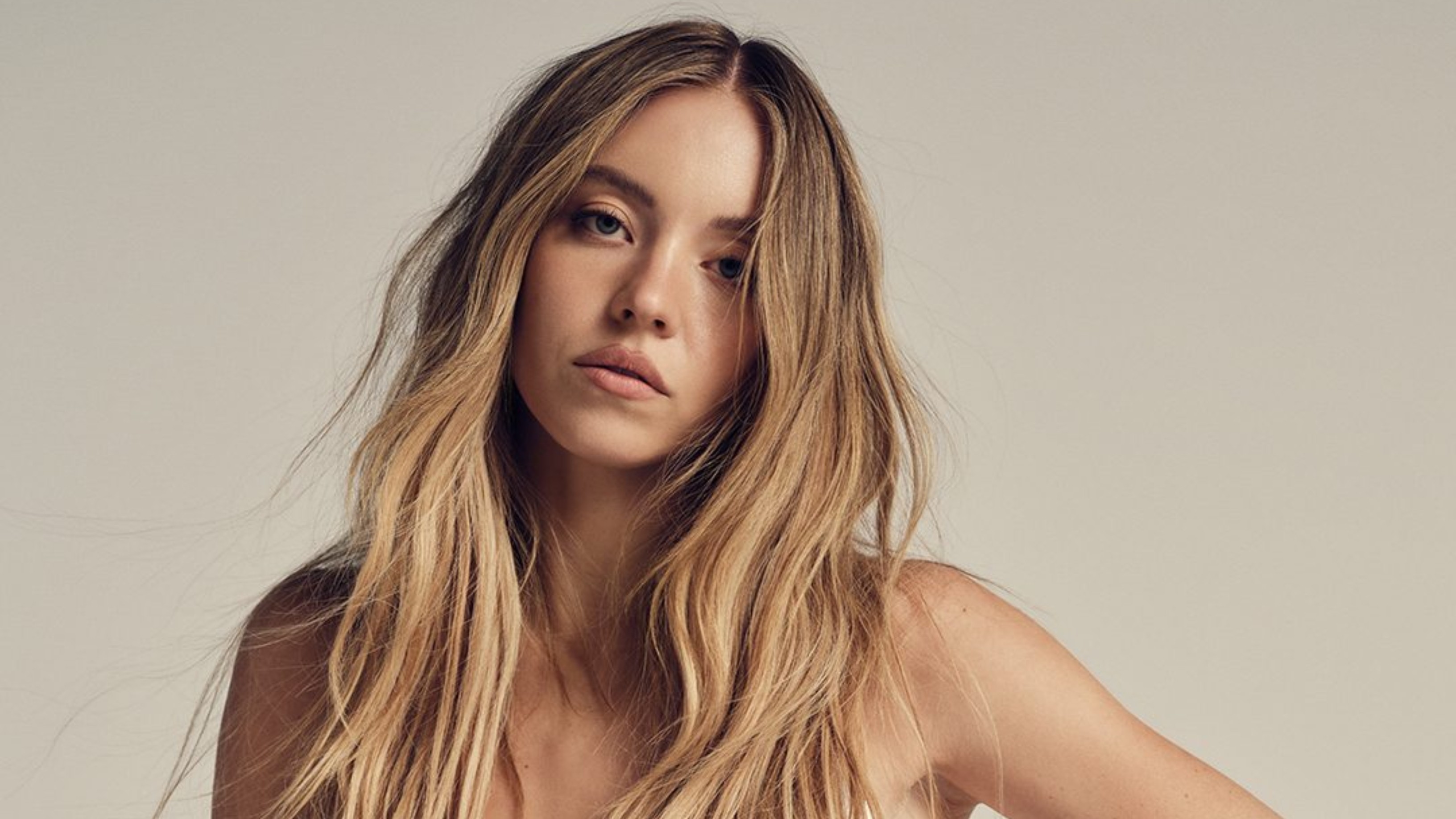 Após críticas por campanha apontada como eugenista, Sydney Sweeney ...
