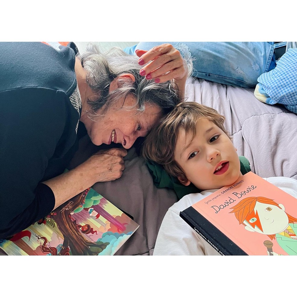Paloma Duarte mostra clique raro da mãe, Débora com o filho: 'Excessos ...